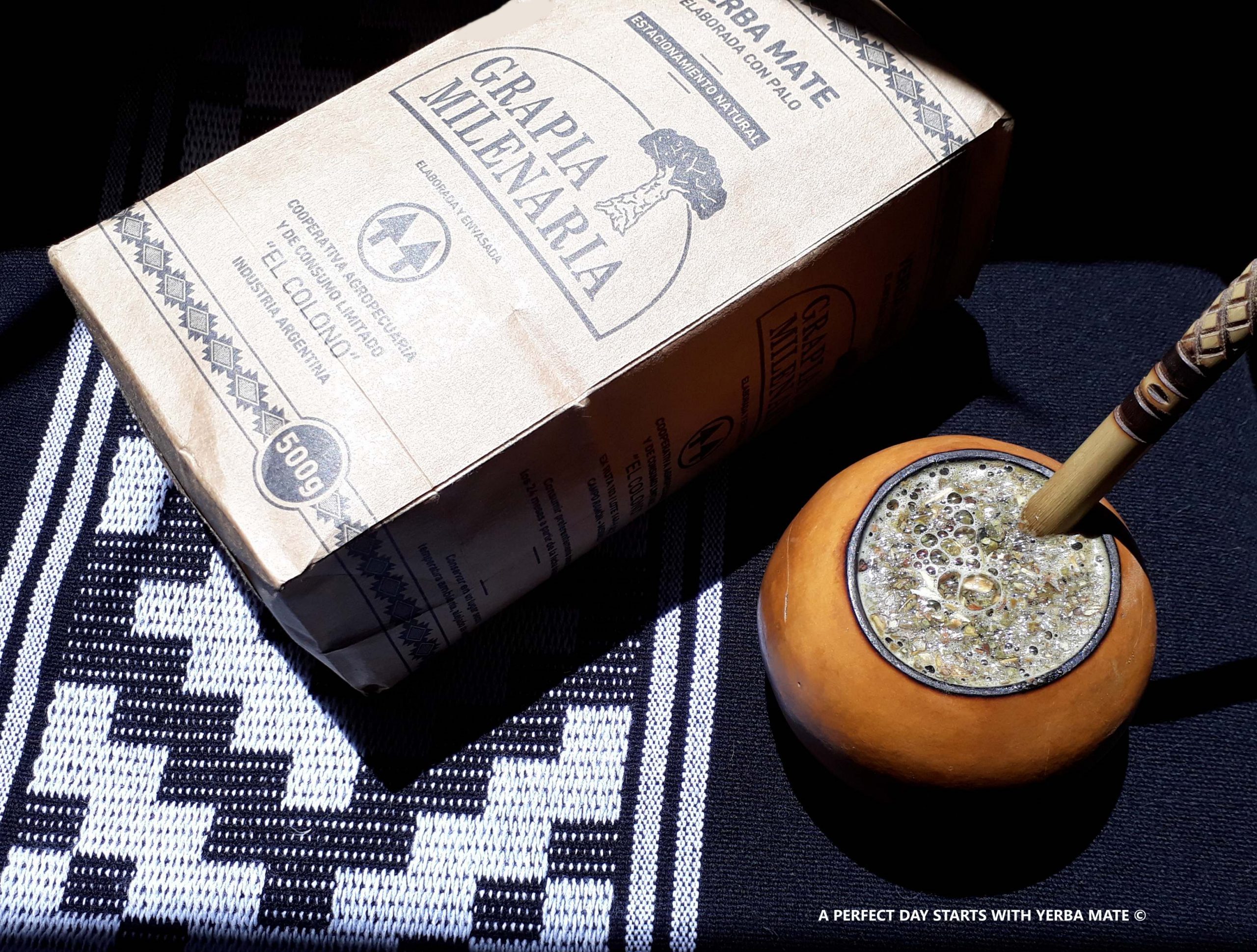 2 "Abstract Dark" Pattern Handmade Mate Gourds, 2 Bombillas + Top ...